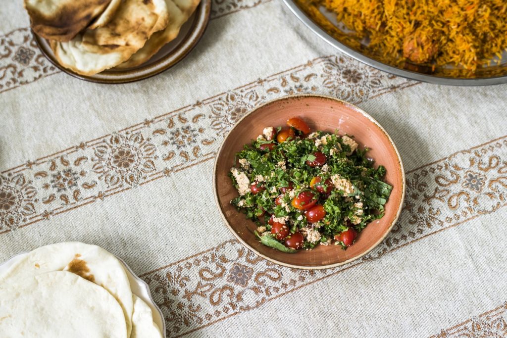 6 IDEAL DISHES TO TRY WHEN TRAVELLING TO THE UAE - Ideal Magazine