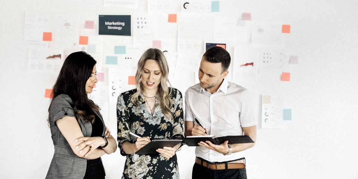 THE IDEAL CAREER GUIDE: WHAT OFFICE PERSONALITY ARE YOU? - Ideal Magazine