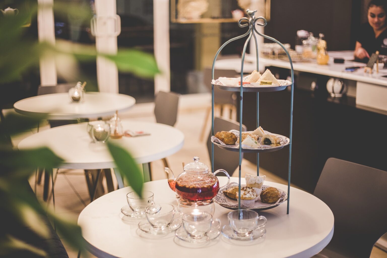 10 IDEAL REASONS WHY THE BRITISH LOVE AFTERNOON TEA - Ideal Magazine