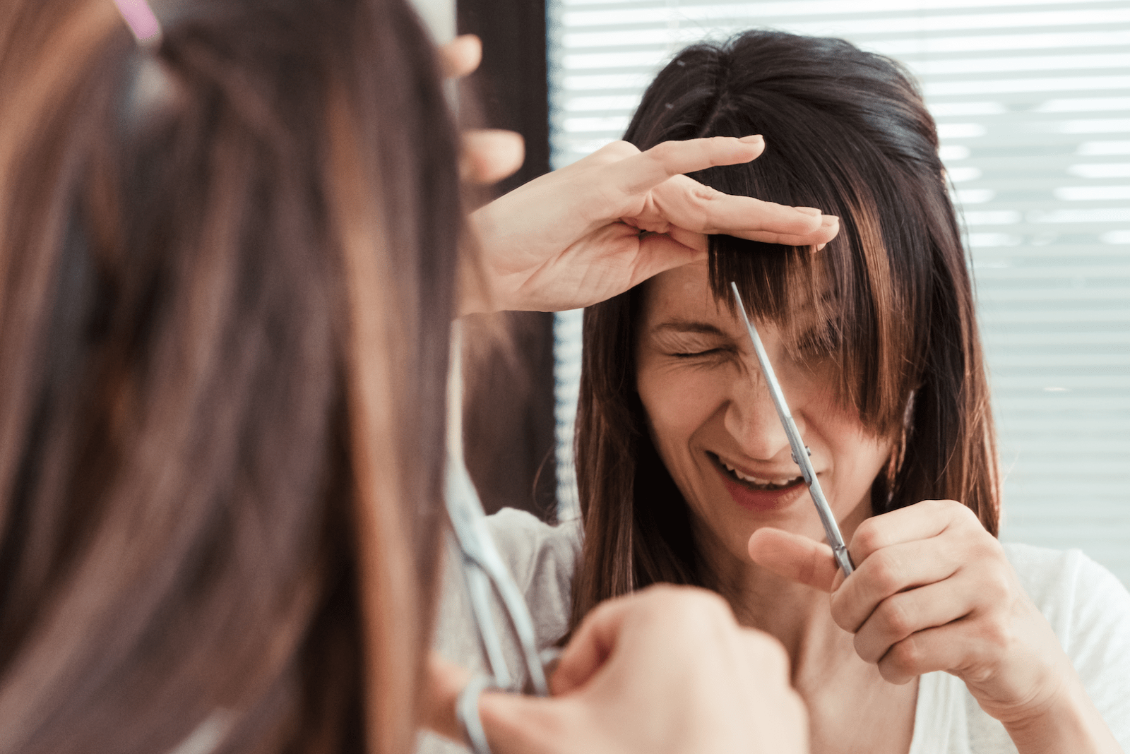 NO HAIRDRESSER? NO PROBLEM: 5 DIY TIPS TO KEEP YOUR LOCKS IN CHECK THIS ...