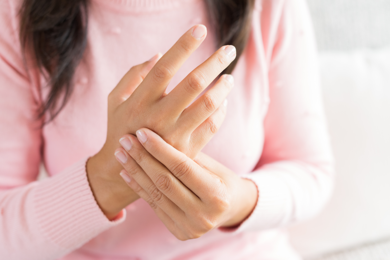 4 IDEAL STEPS TO AN EXPERT-APPROVED WINTER HAND CARE ROUTINE - Ideal ...