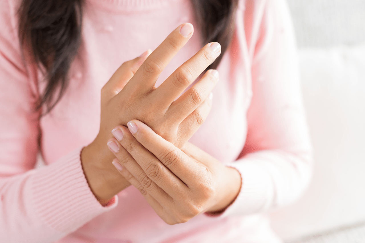 4 IDEAL STEPS TO AN EXPERT-APPROVED WINTER HAND CARE ROUTINE - Ideal ...