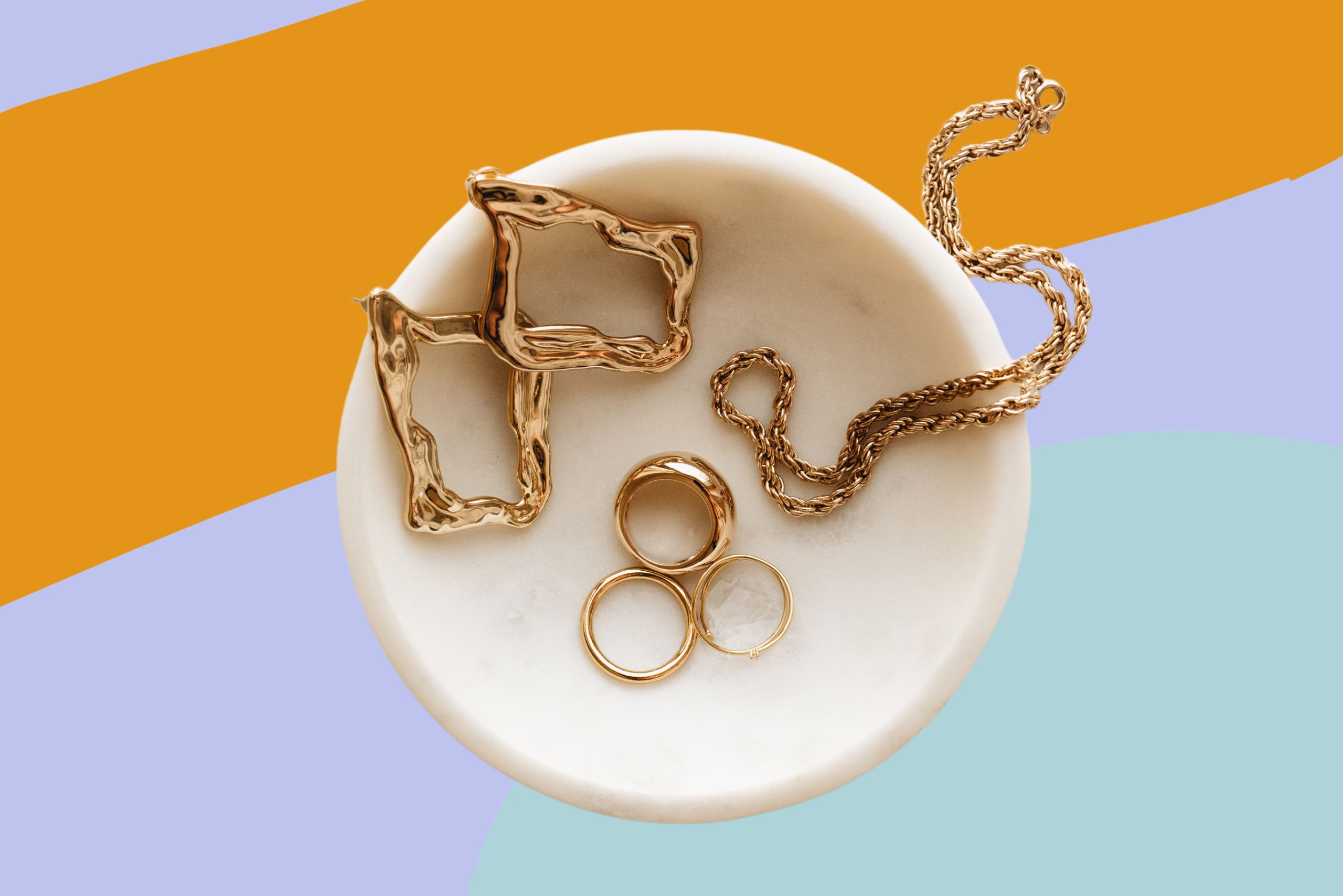 Personal Stories In Silver & Gold: The Evolution Of Memorial ...