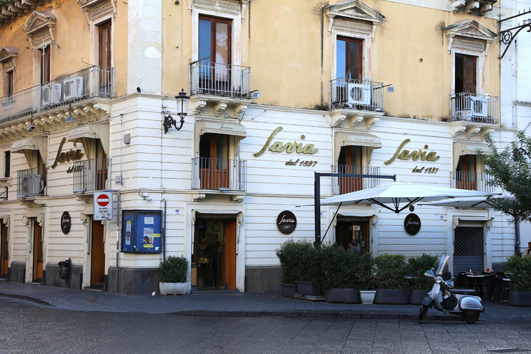 Where To Eat In Catania, Sicily: The Best Restaurants - Ideal Magazine