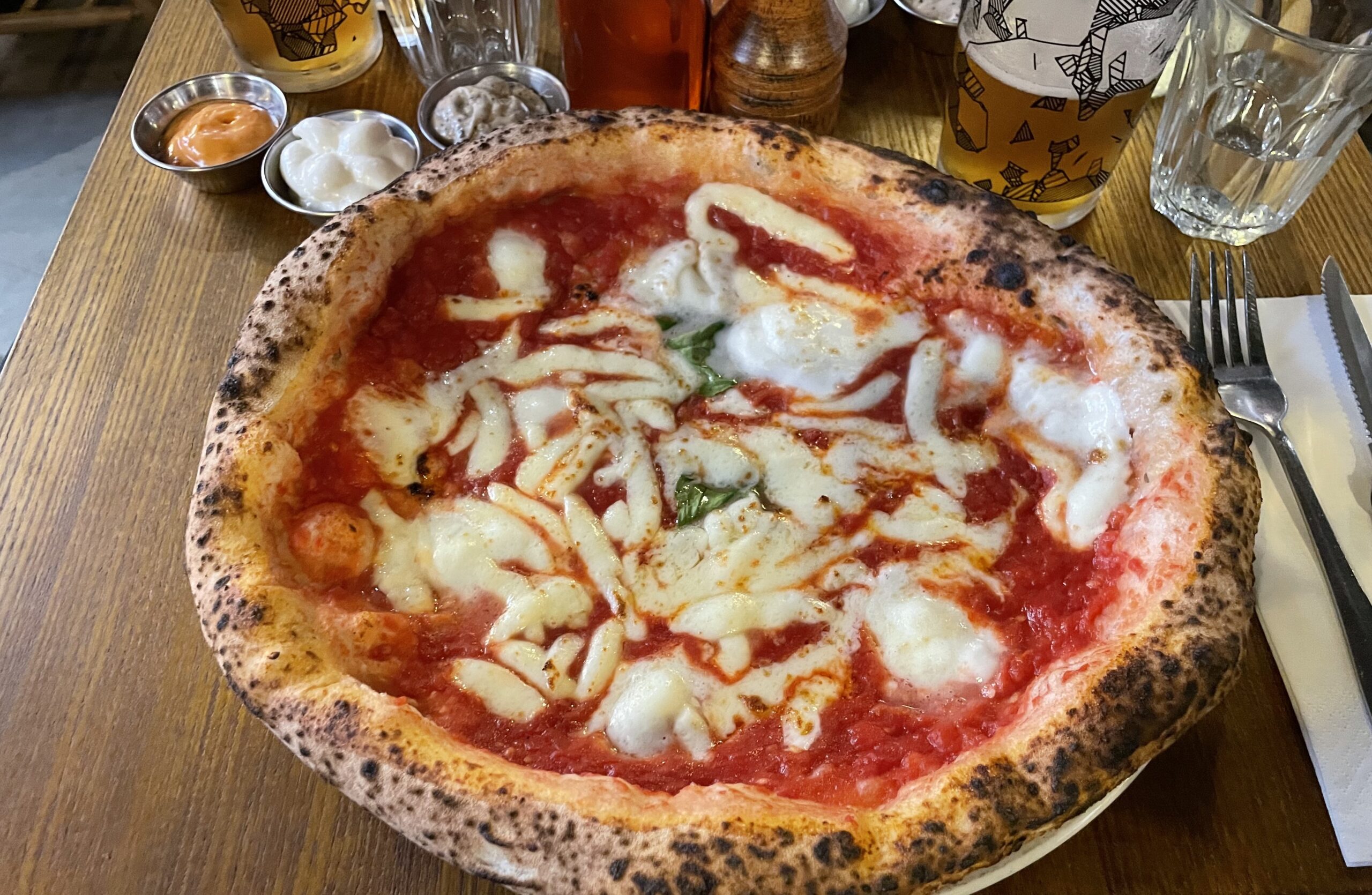 crust-bors-picture-with-dips-waterloo - Ideal Magazine