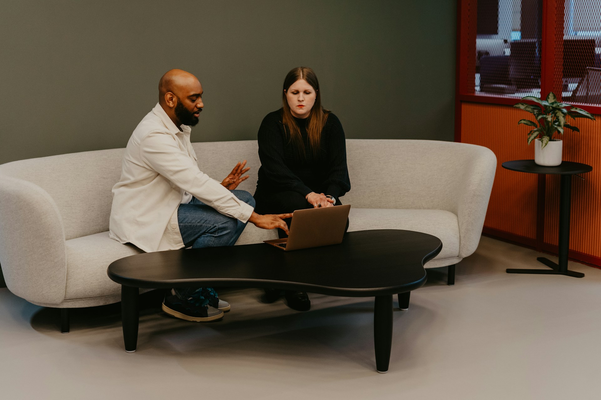 7 AI Careers Reshaping Our Future: Rewards & Realities - Ideal Magazine