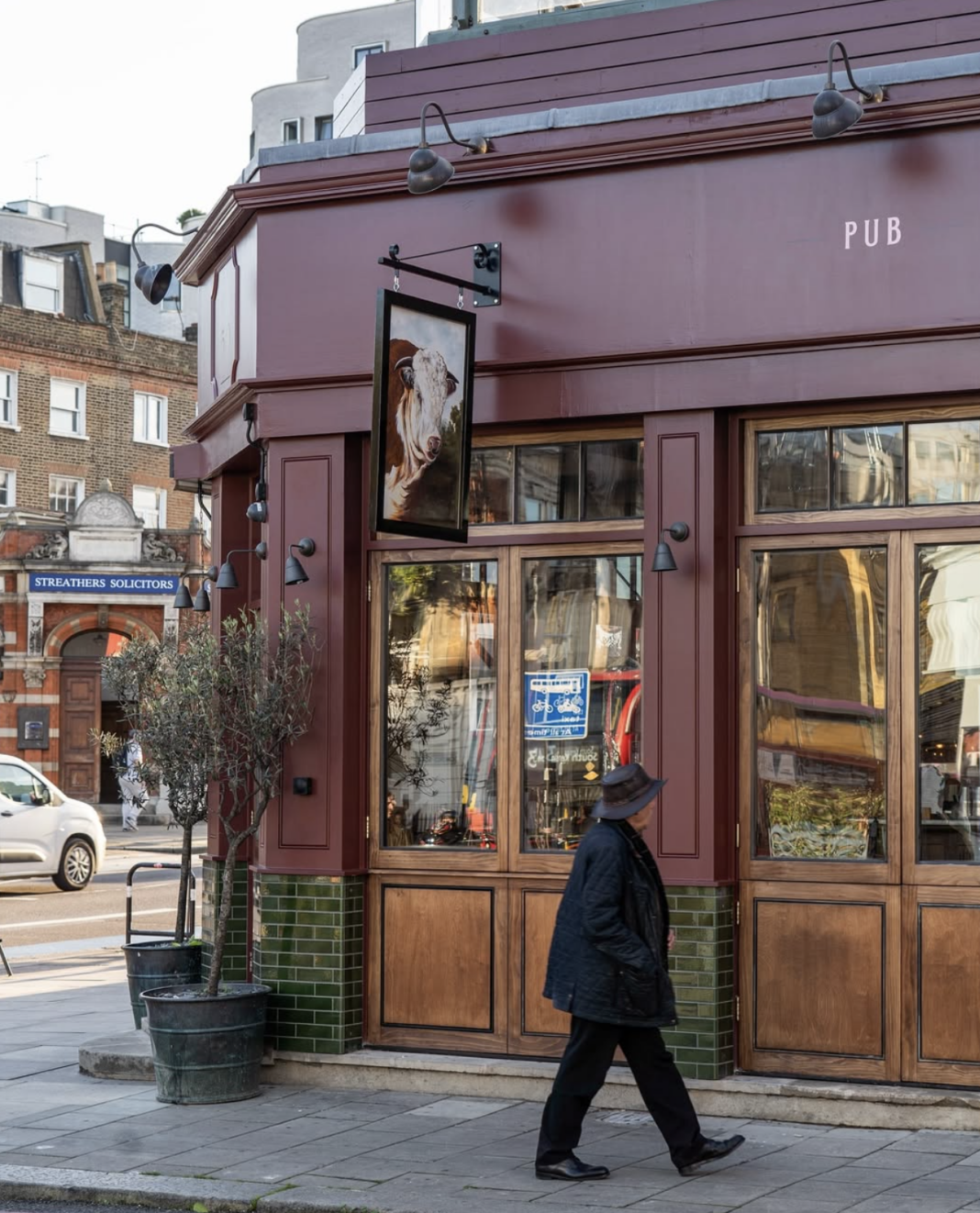 Where To Eat Close To Clapham Common: The Best Restaurants - Ideal Magazine