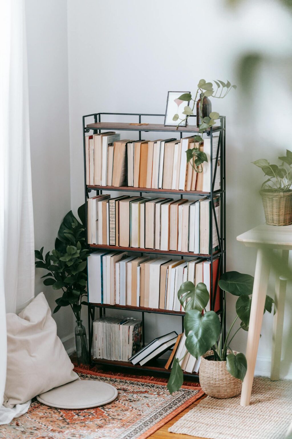 DIY Domestic Soundproofing: Ingenious Solutions From Everyday Objects ...