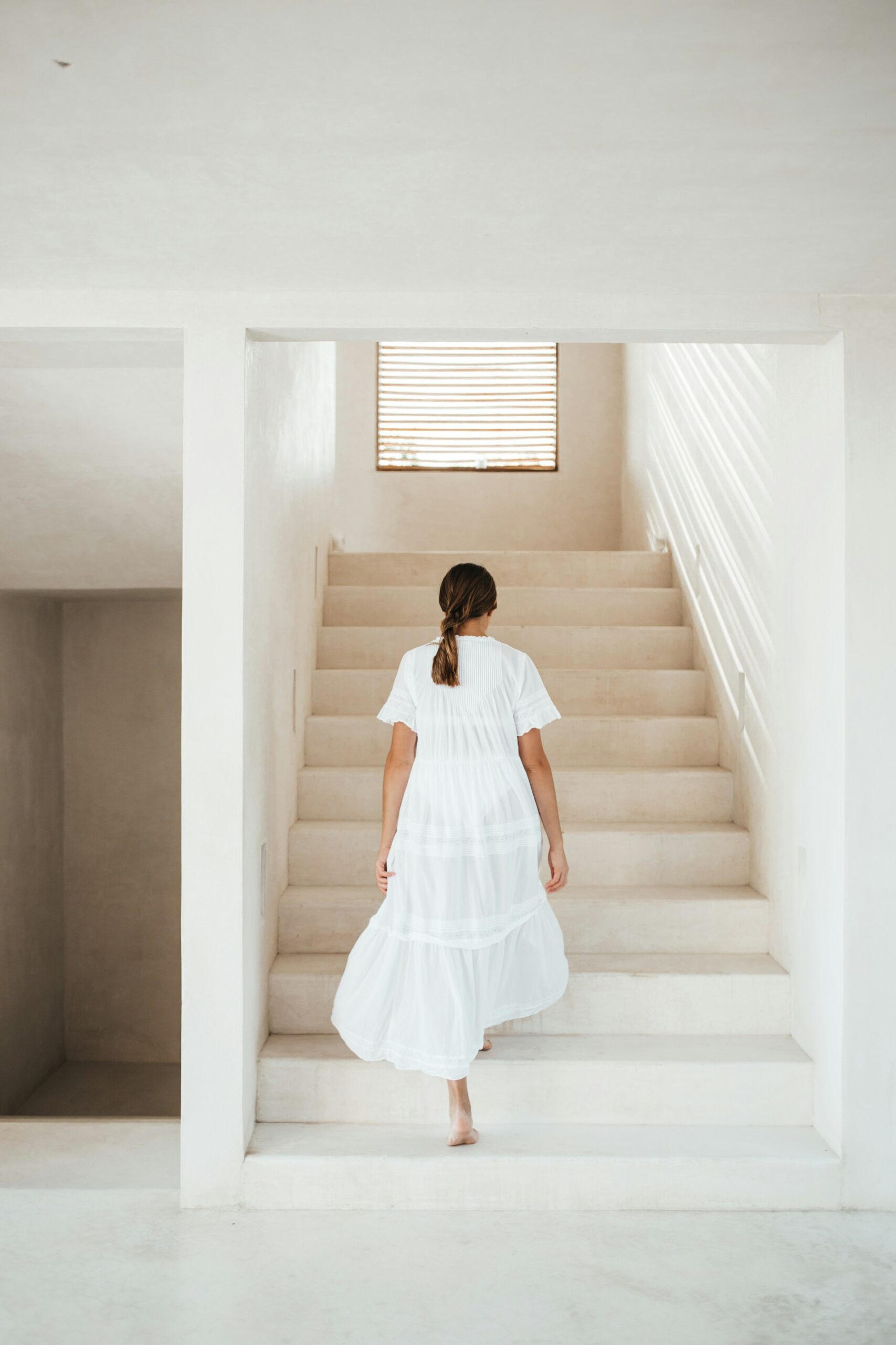 Transform Your Home With These Stunning Staircase Ideas - Ideal Magazine
